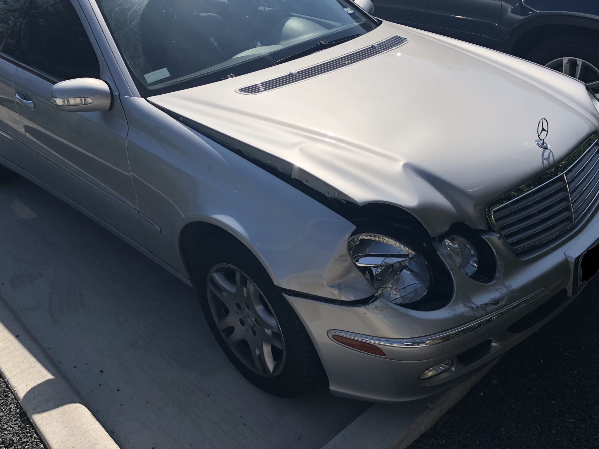 Mercedes E320Total Loss – Auto Claim Specialists